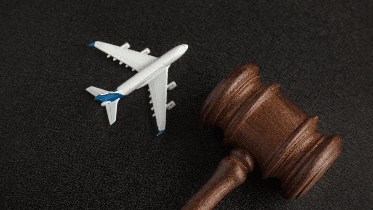 ATPL Question Bank: Air Law - Pilot Sinej Blog