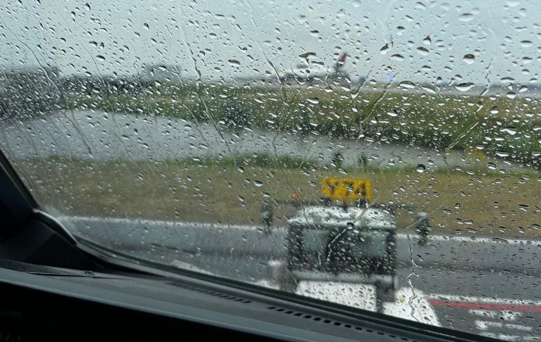 METAR vs. TAF: How to Read & Decode Weather Reports in Aviation for Pilots