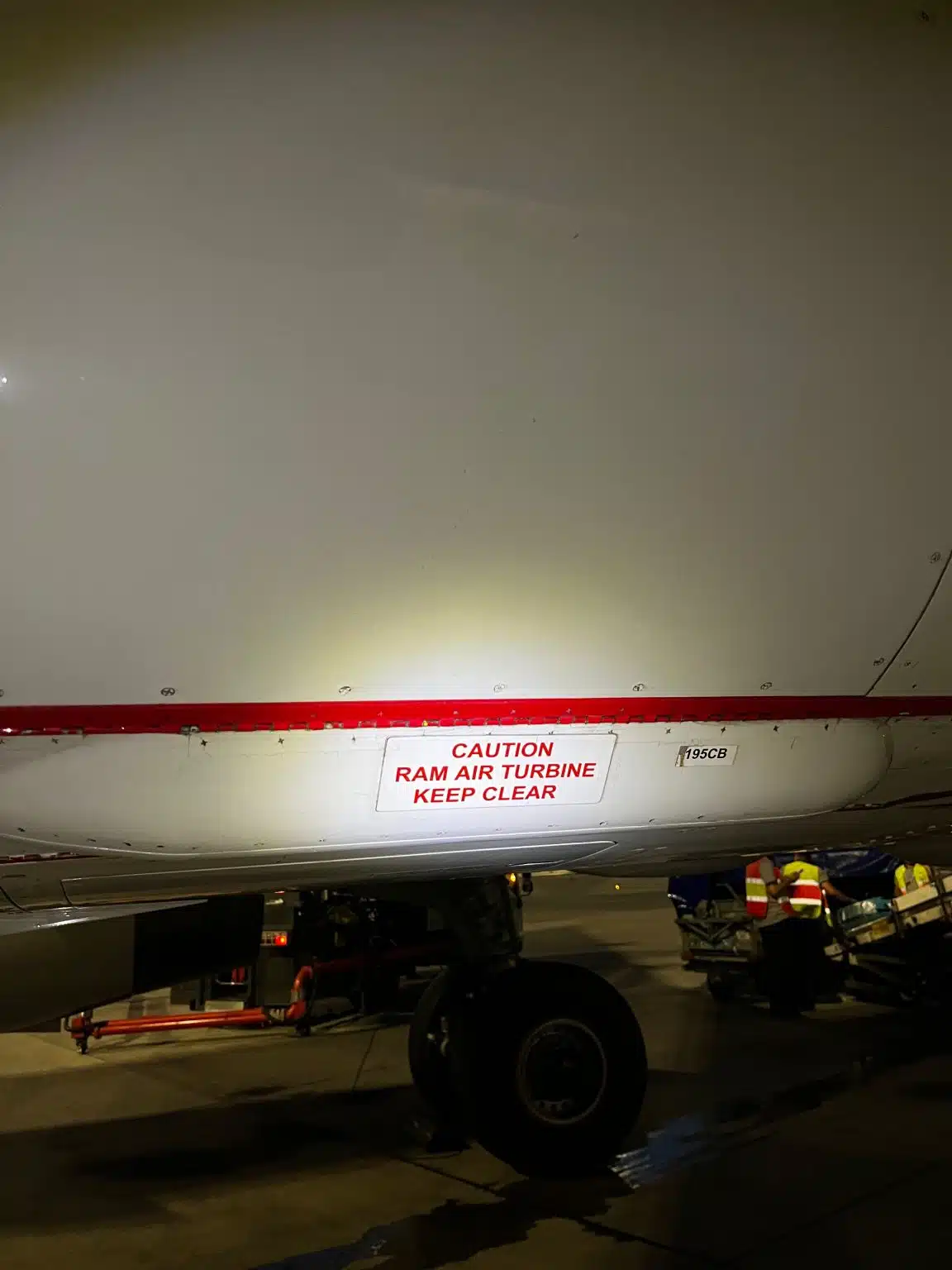 Ram Air Turbine (RAT) on Airbus A320: Emergency Power Explained